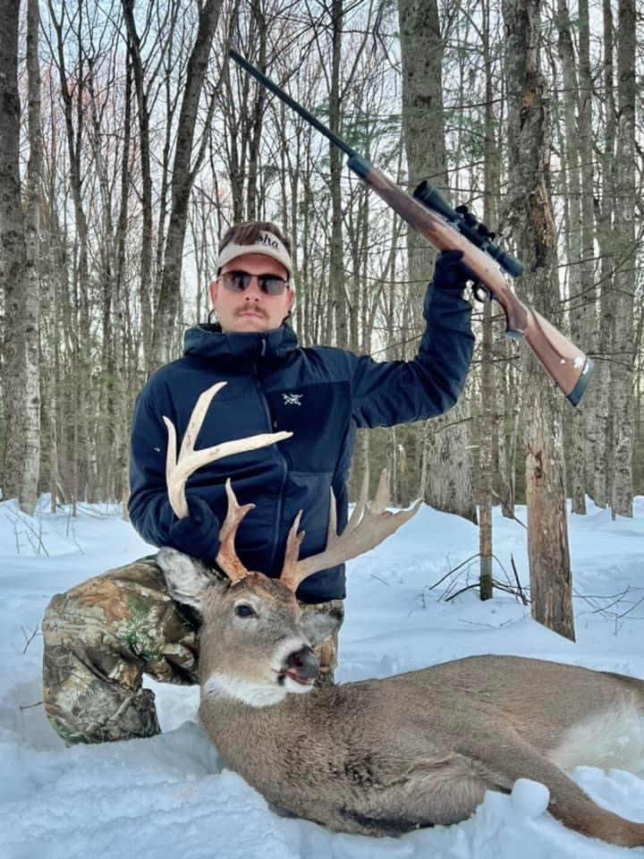 2021 Whitetail Hunts Photo Gallery | Wild Rivers Whitetails